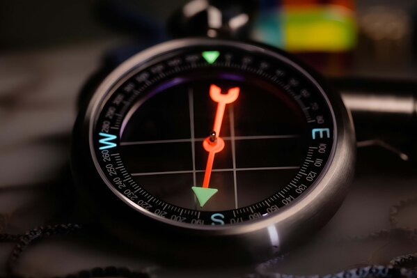 CountyComm - 45mm - Heirloom Dual Sapphire Titanium Compass - Gen 3 ...