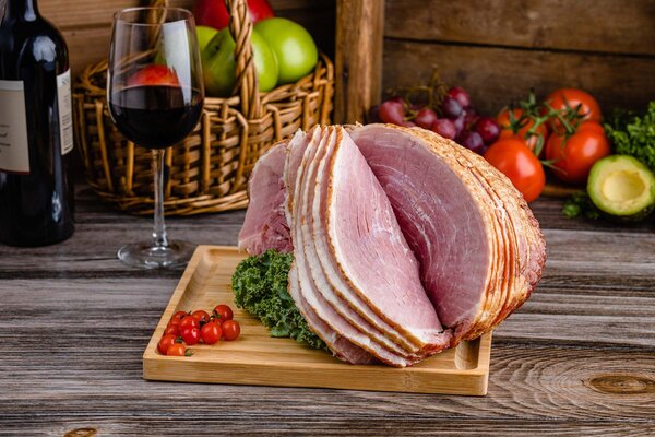 Echo Valley Meats - Spiral-Sliced Ham & Cutting Board - Military ...